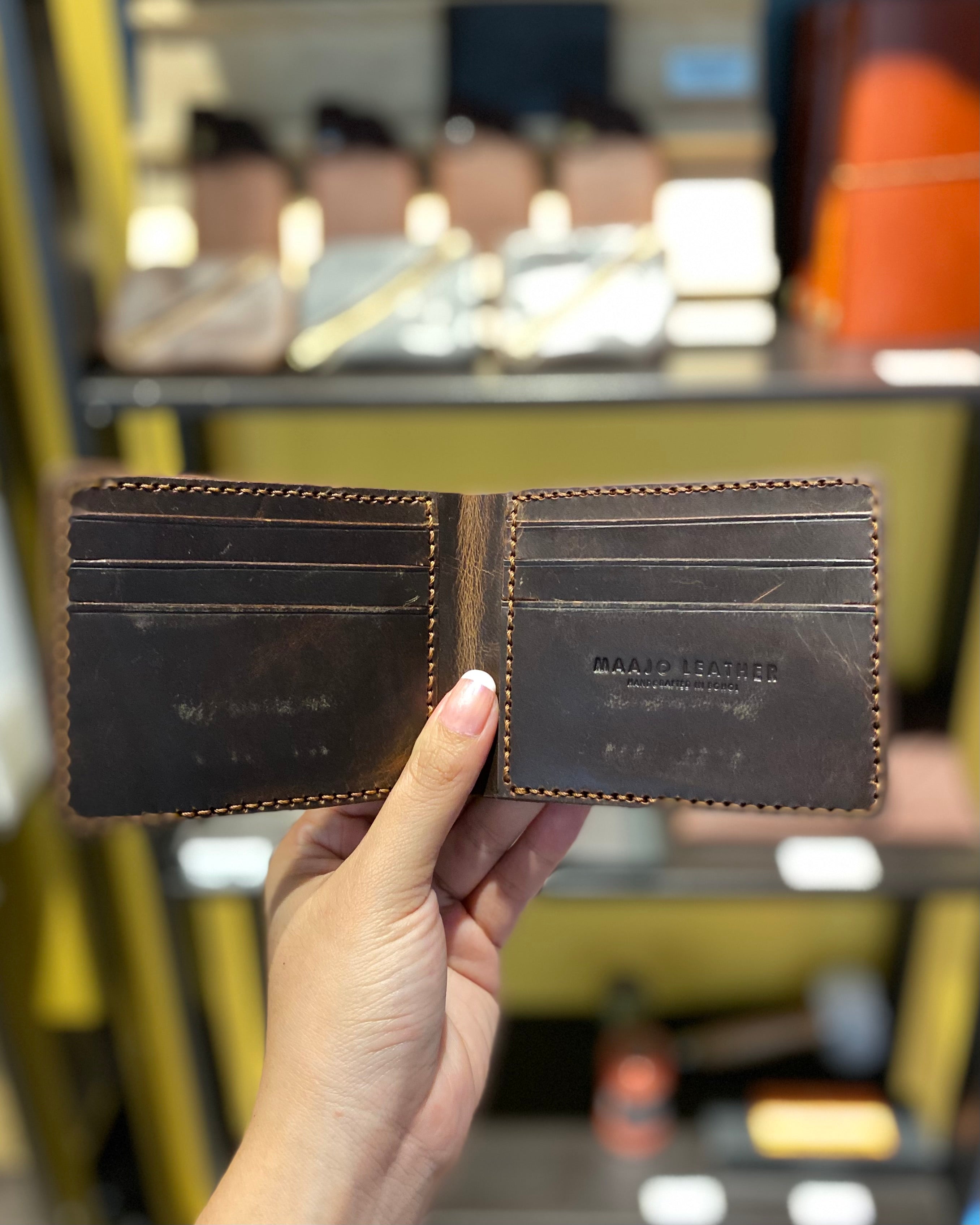 Maajo Bifold Wallet – Elysee PH